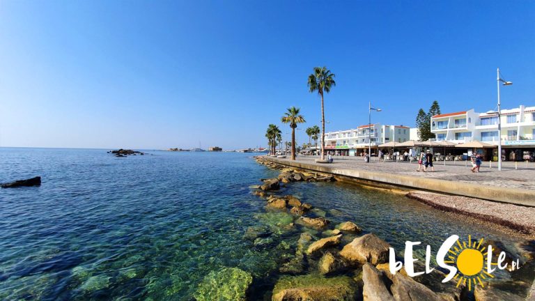 Larnaka czy Pafos? Które miasto na Cyprze wybrać? - BelSole