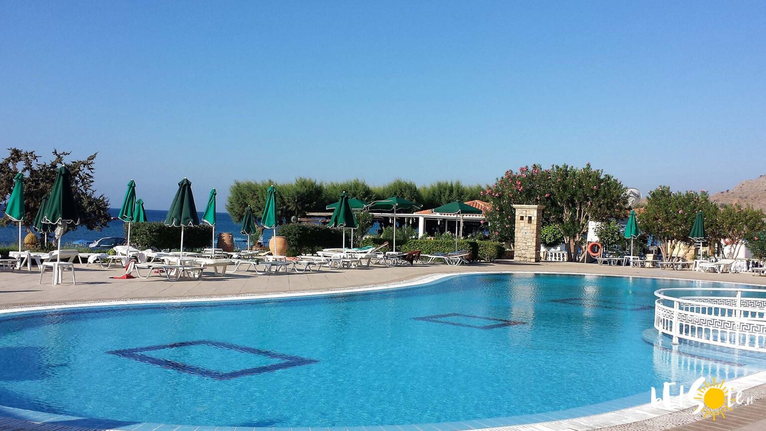 Lotnisko na Rodos - jak dojechać do centrum miasta? Dojazd z lotniska ...