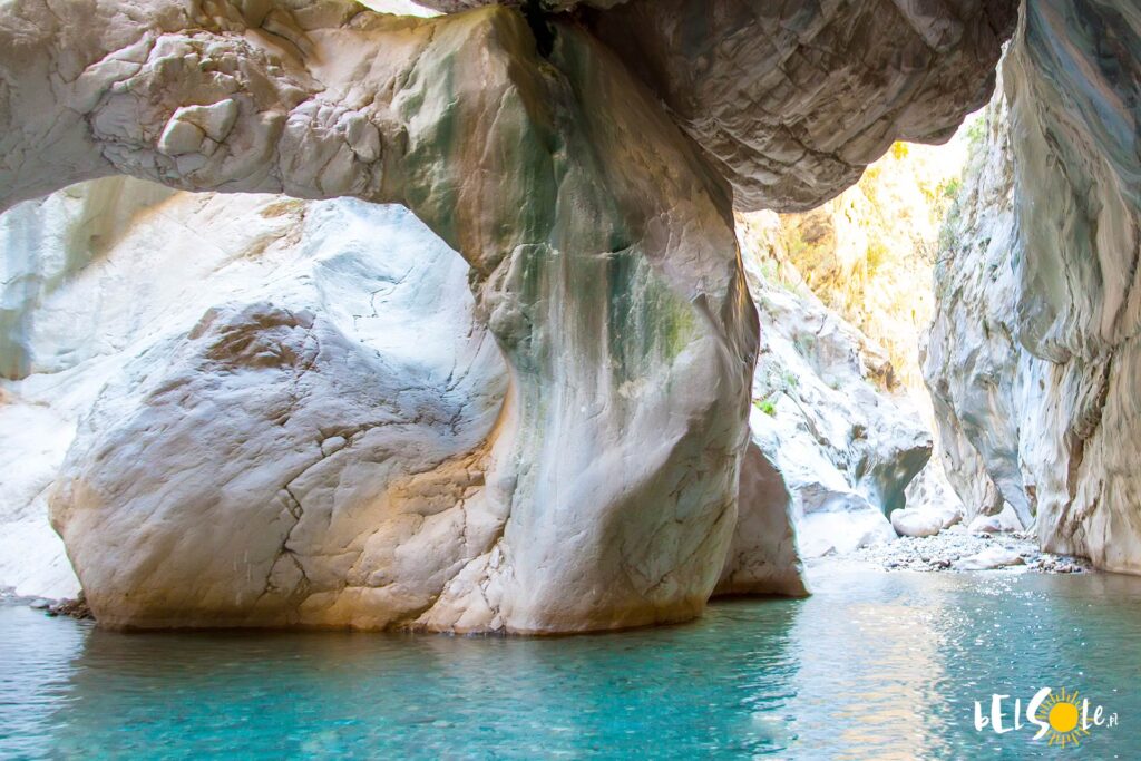 9 najlepsze atrakcje Kemer i okolicy. Co zobaczyć w Kemer? Co robić w tym tureckim mieście ...